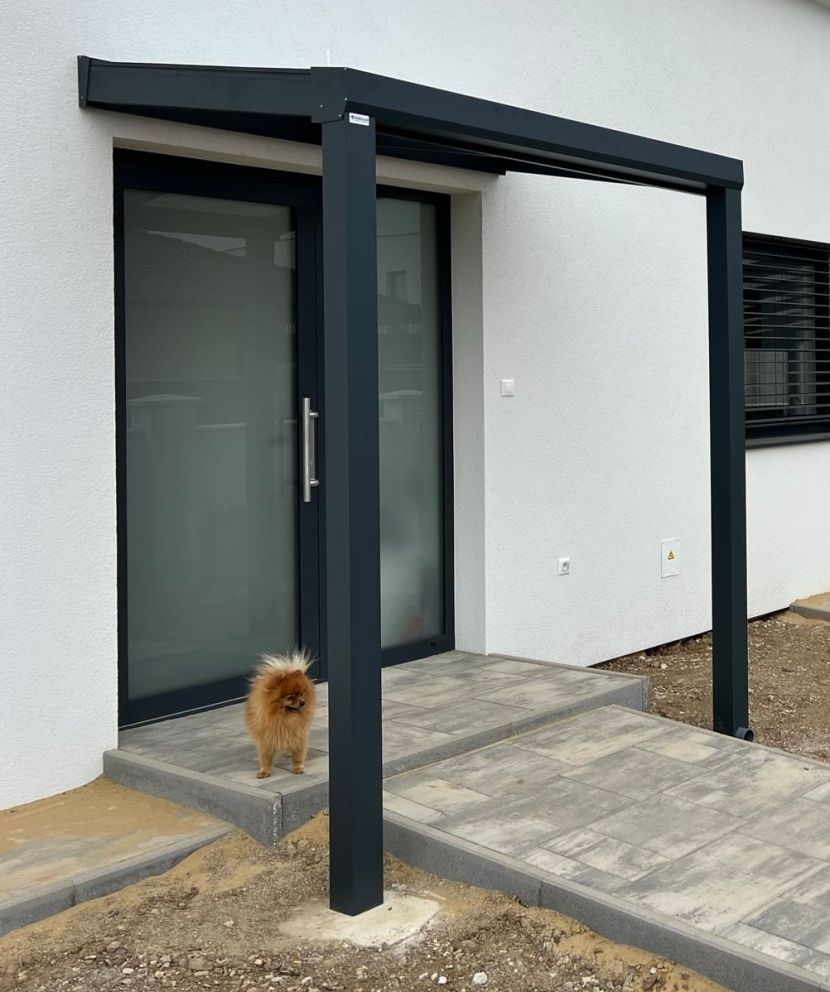 Prístrešky nad vchodové dvere - Pergoly, brány, ploty, garáže - pergar.sk